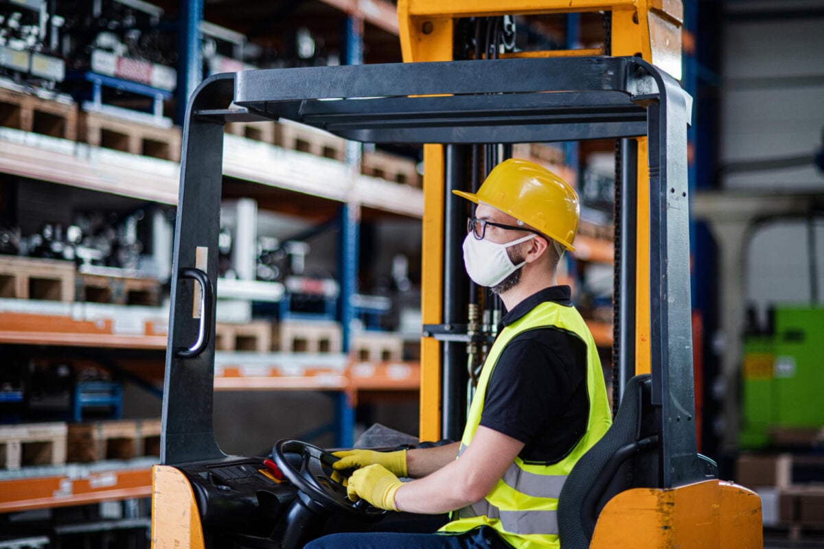 Common Forklift Parking Brake Issues and How to Fix Them
